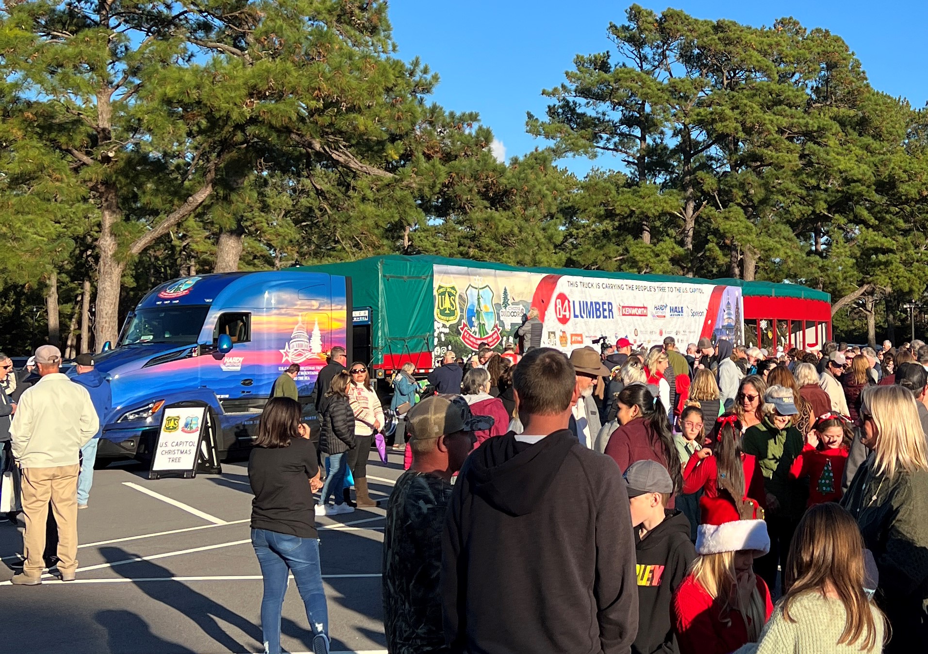 Introducing Ruby the Red Spruce: 2022 U.S. Capitol Christmas Tree, also ...